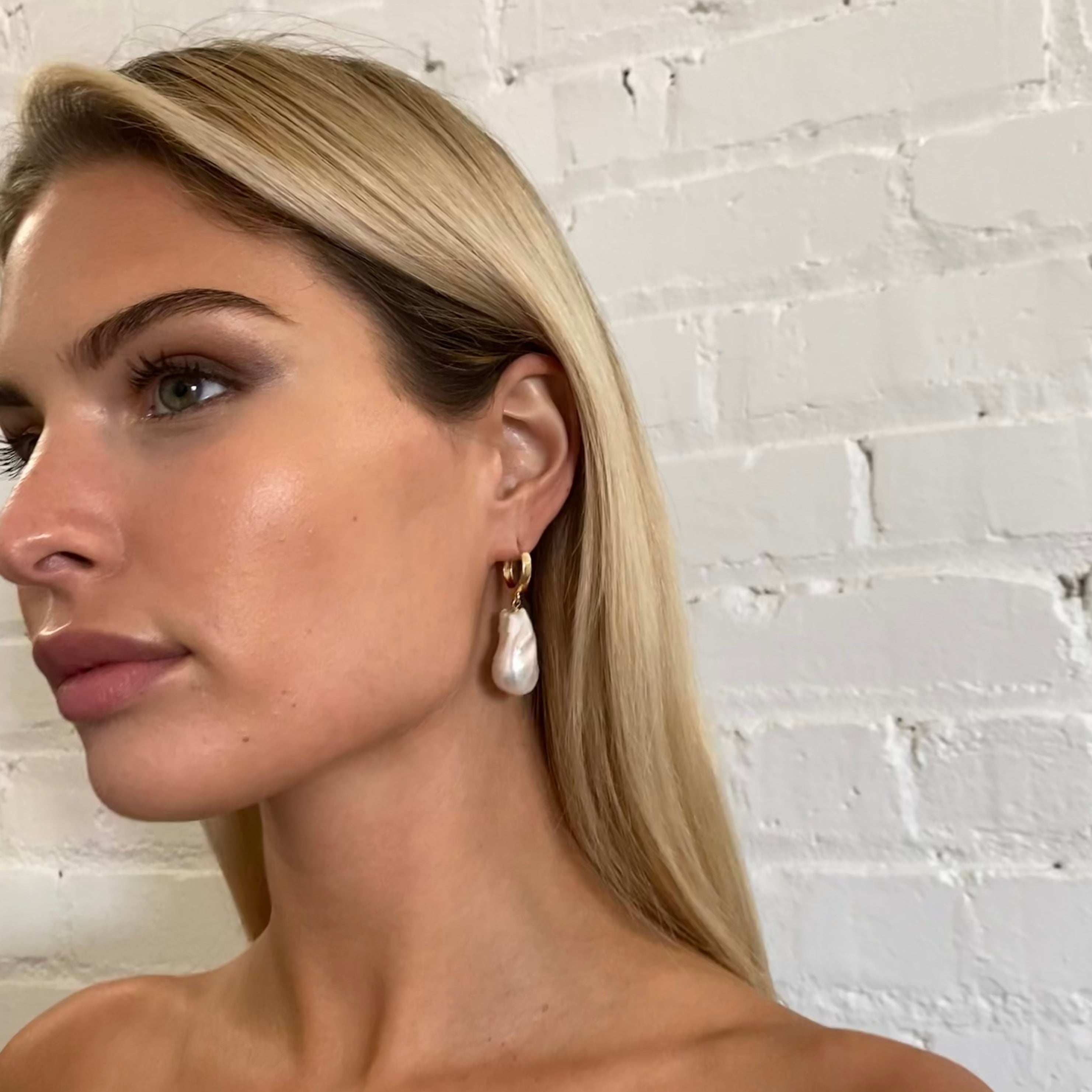 Priscilla – Airotciv by Victoria